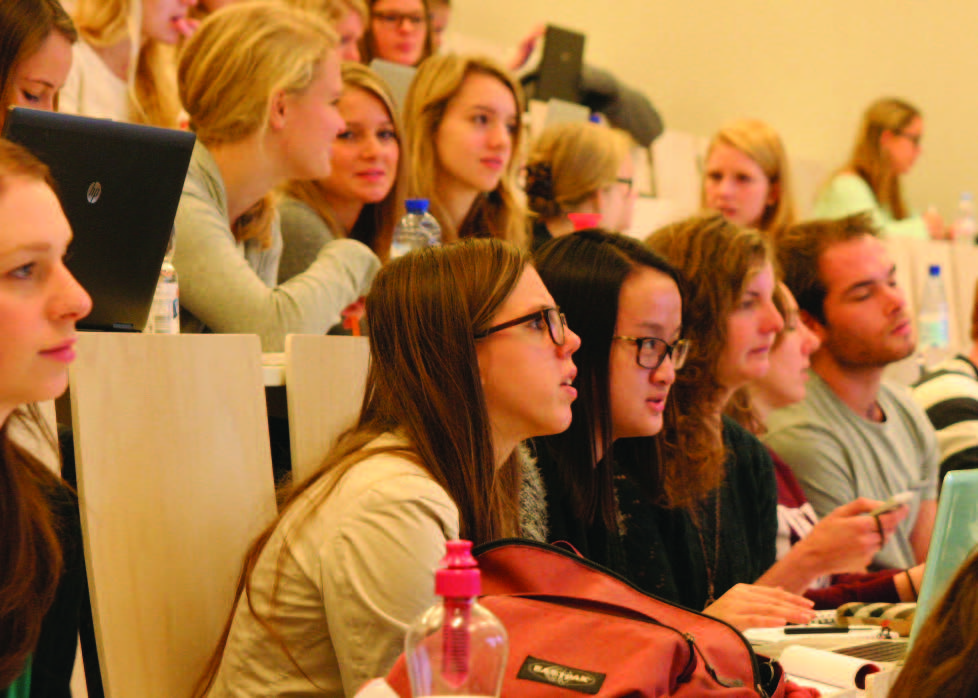 Interactive teaching for large groups - UvA Teaching and Learning ...